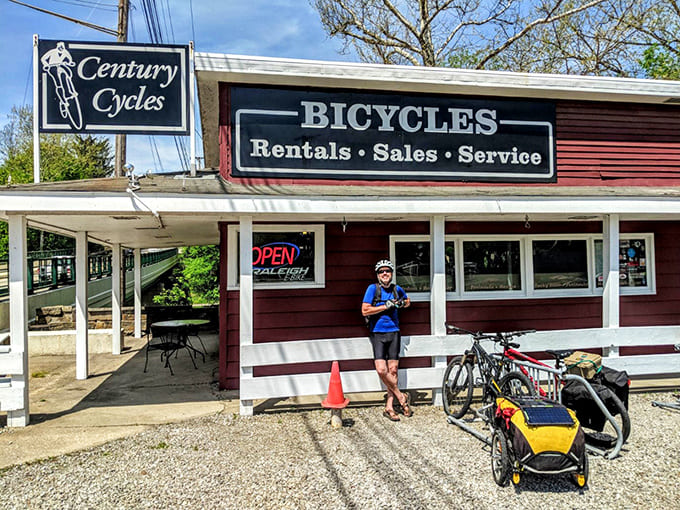 Century Cycles Shop: This local institution equips visitors with wheels to explore Peninsula's extensive trail network in style.