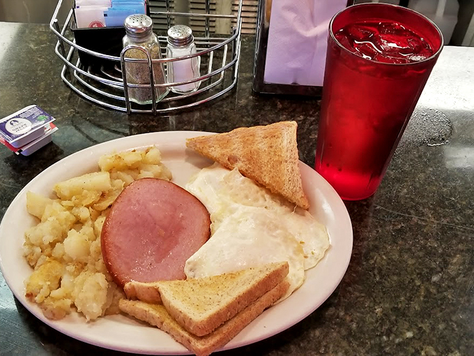 The breakfast that launched a thousand ships &ndash; or at least a thousand satisfied smiles. Simple, perfect, and always reliable.