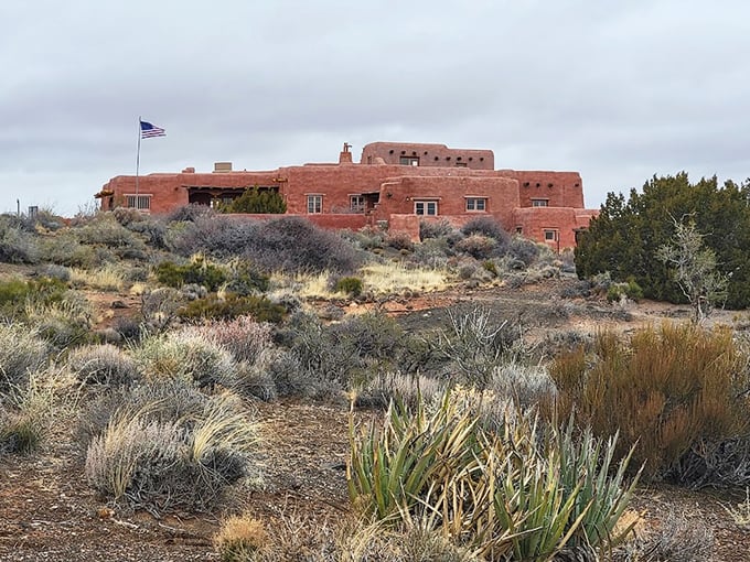 Desert chic meets rustic charm. This inn looks like it could tell tales taller than the mesas surrounding it.