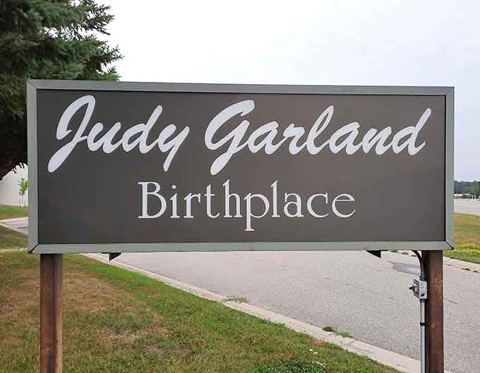 A simple sign marks the birthplace of Frances Ethel Gumm, before Hollywood renamed her and the world fell in love.