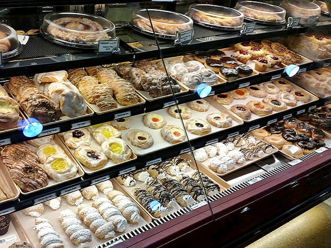 The bakery case displays pastries and desserts so beautiful you'll feel guilty eating them, but you'll do it anyway.