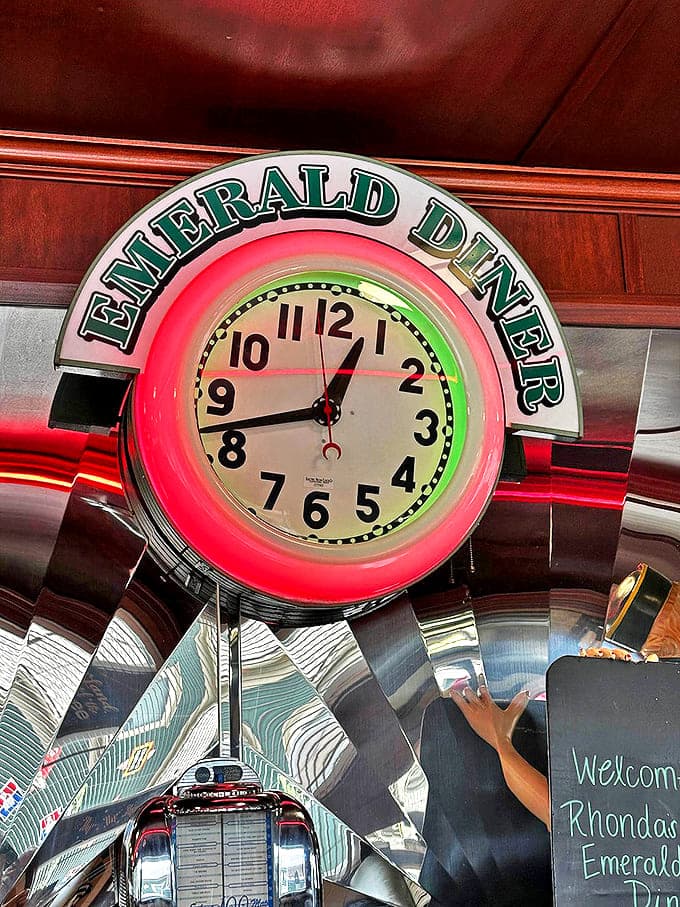 Time stands still at Rhonda's Emerald Diner, where the neon-rimmed clock reminds you that it's always time for comfort food.
