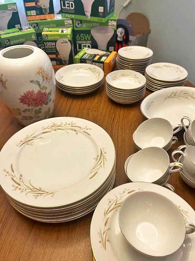 Complete dish sets and vintage china prove that elegant dining doesn't require a trip to expensive home goods stores.