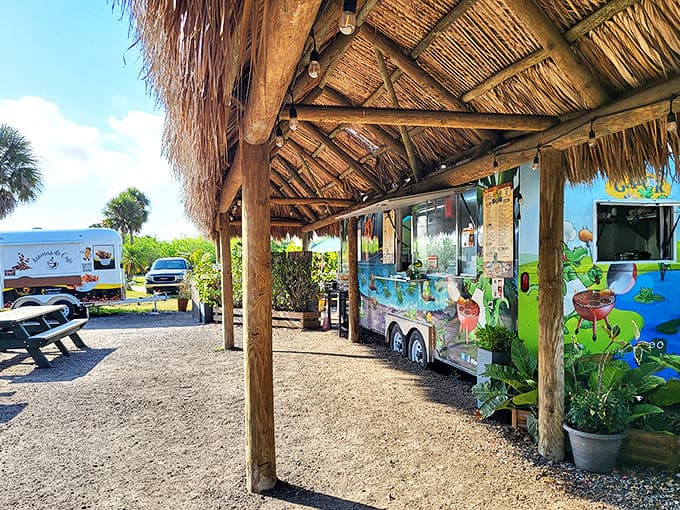 After working up an appetite spotting gators, these food trucks offer the perfect refueling station for hungry adventurers.