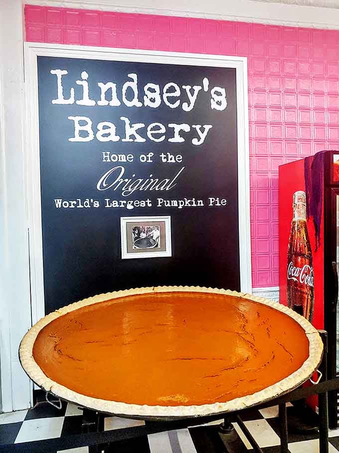 Behold the claim to fame &ndash; Lindsey's "Original World's Largest Pumpkin Pie" display reminds visitors they're in the presence of pumpkin royalty.