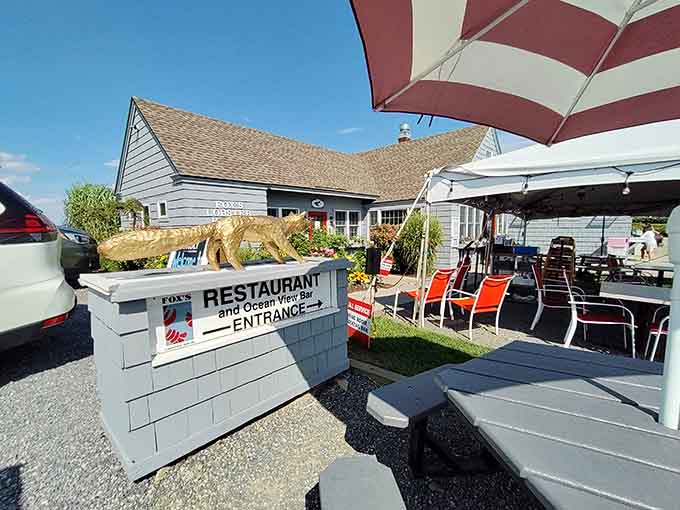 Outdoor patio dining puts you steps from the ocean, where fresh air and fresh seafood create the perfect summer combination.