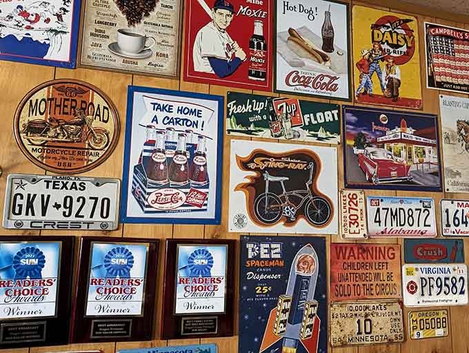 Vintage signs and license plates create a visual feast before your actual feast of hash browns arrives.