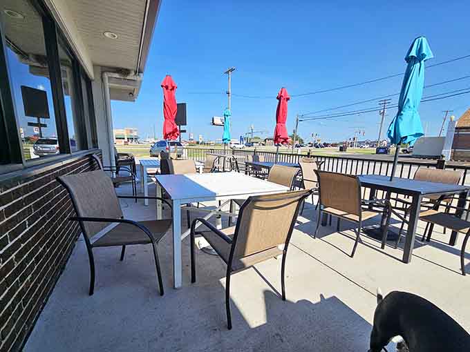 The outdoor seating lets you enjoy your treats while watching Route 66 roll by on a perfect Illinois day.