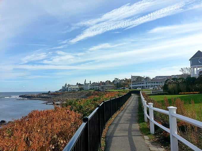 These pathways provide easy access to the beach and local inns, making Ogunquit wonderfully walkable for visitors exploring on foot.