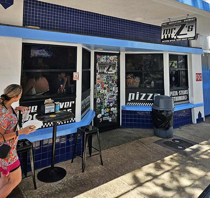 Sidewalk dining with a side of people-watching &ndash; the perfect spot to enjoy Key West vibes with your slice.