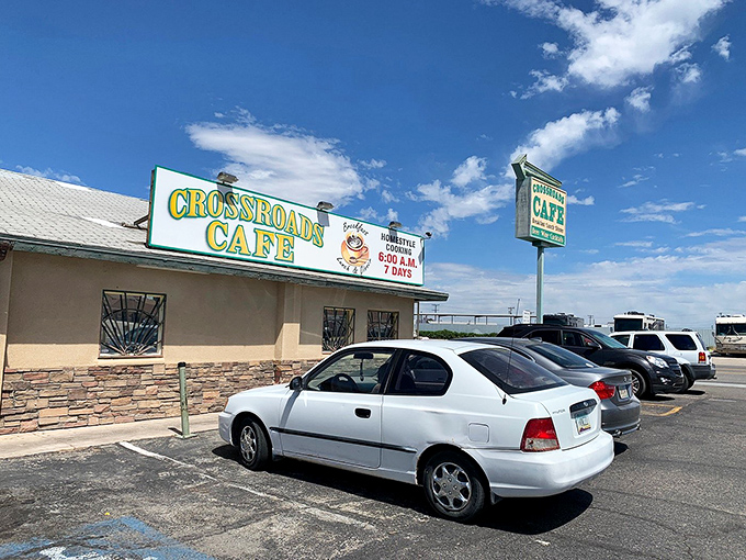 The parking lot fills early &ndash; a testament to hash browns so legendary they're worth setting the alarm for.