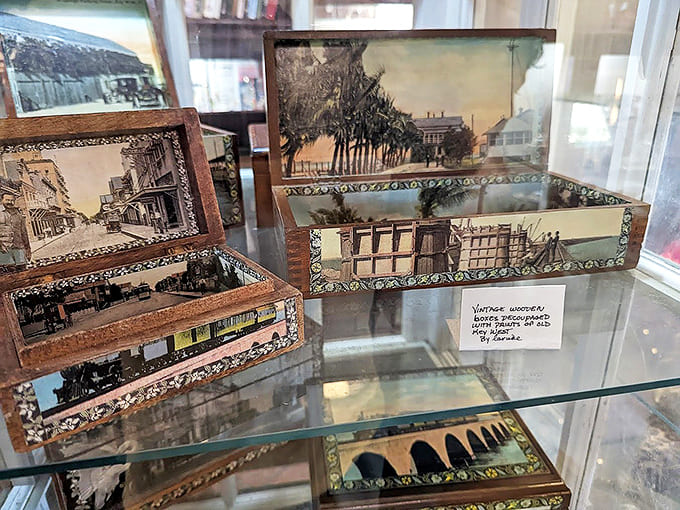 Handcrafted wooden boxes with vintage scenes capture Florida's changing landscape &ndash; miniature time capsules preserving paradise as it once was.