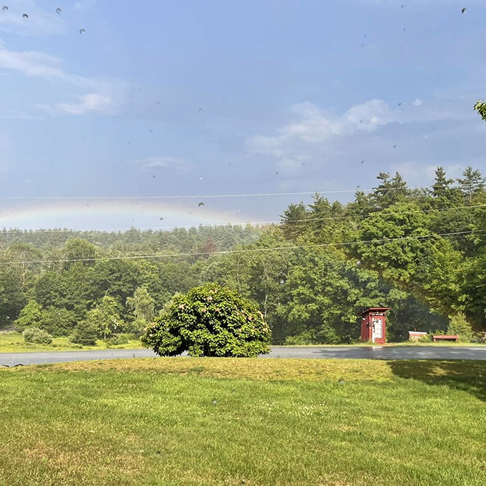 Panoramic countryside views complement your bakery finds &ndash; Vermont serves up natural beauty alongside these handcrafted treats.