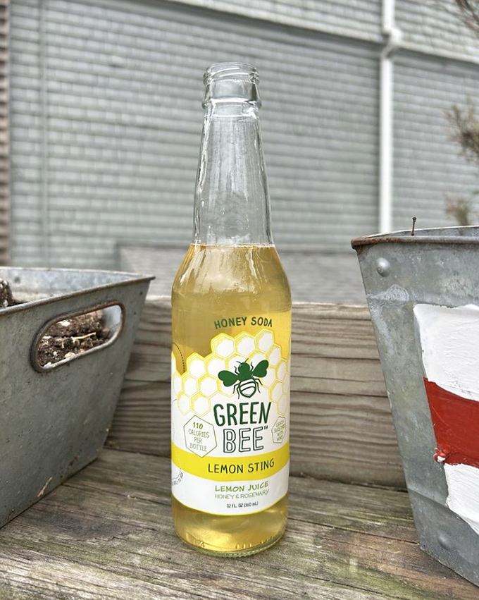 Another Green Bee variety &ndash; Lemon Sting &ndash; bringing zippy citrus notes that cut through rich seafood flavors like a well-timed punchline.