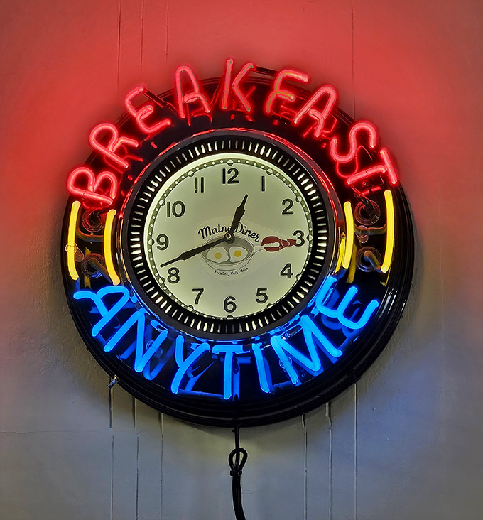 The neon "Breakfast Anytime" clock reminds diners that pancakes at dinner and lobster rolls at breakfast are not just allowed but encouraged.