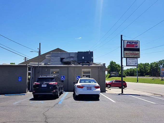 The modest parking lot has witnessed decades of arrivals and departures, first dates and family reunions, all centered around good meals.