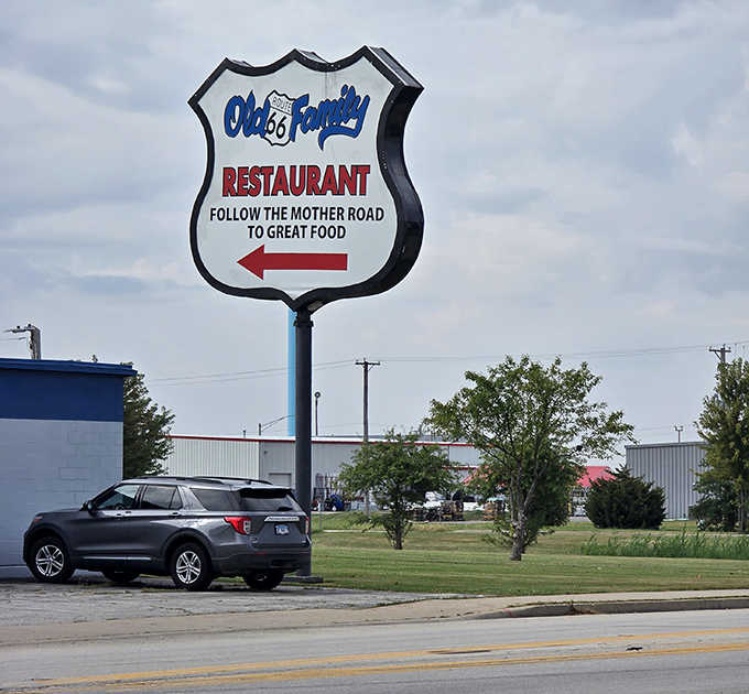 "Follow the Mother Road to Great Food," truer words were never emblazoned on a Route 66 shield-shaped sign.