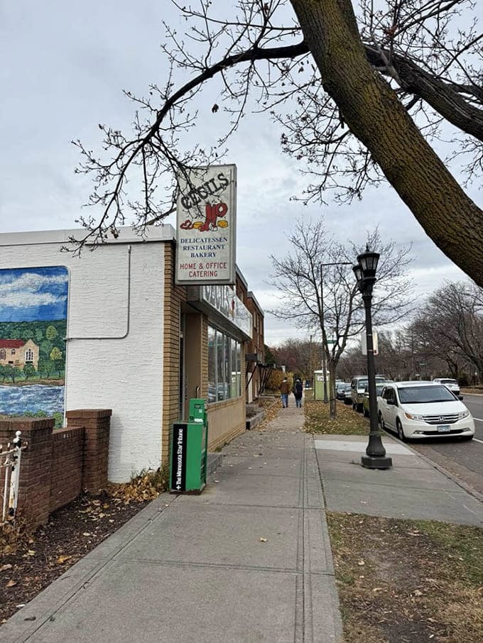 The charming street setting of Cecil's makes it feel like a neighborhood treasure waiting to be discovered.