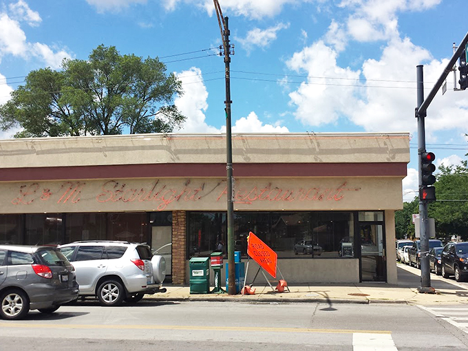 Where breakfast dreams and daylight meet&mdash;a corner spot that's become a neighborhood landmark.