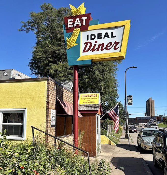 That classic sign has been guiding hungry people to pancake paradise since before Instagram made food photography a competitive sport.
