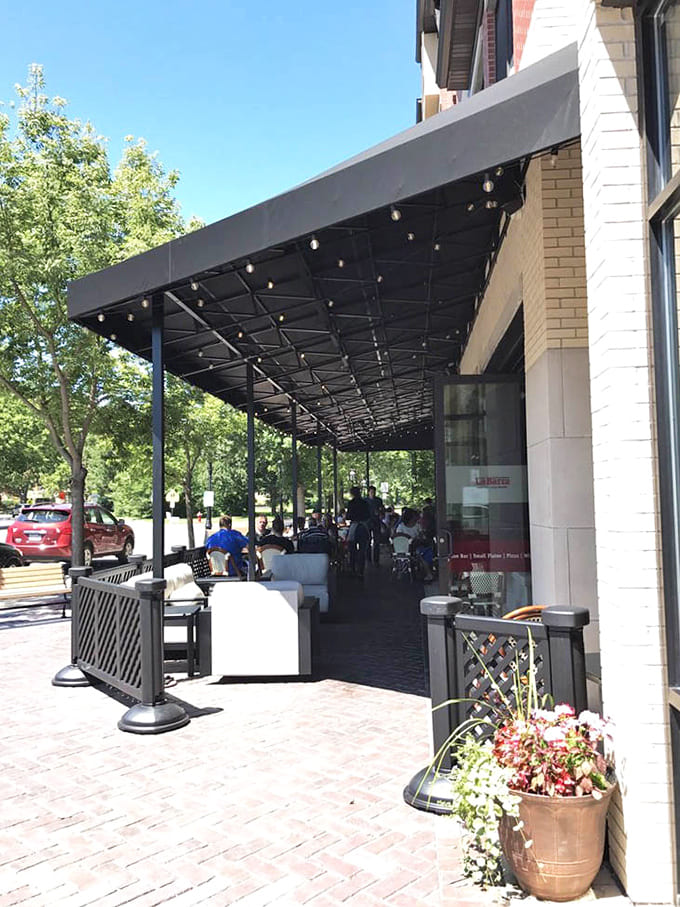 That covered patio offers the perfect spot for people-watching while enjoying your favorite Italian dishes.