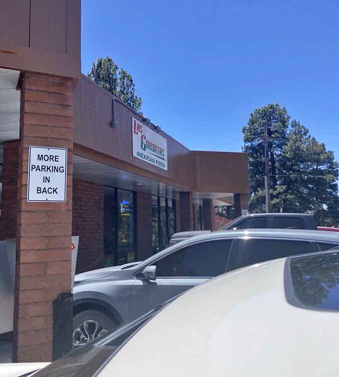 That packed parking lot tells you everything you need to know about this place's reputation among locals who know where the good food lives.