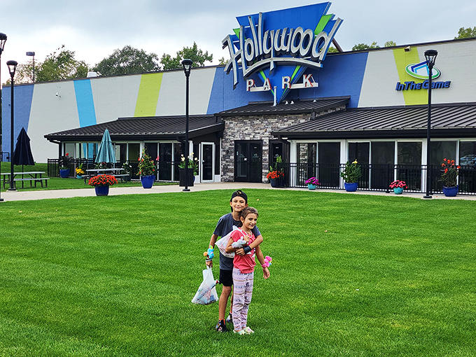 Picture-perfect moments happen naturally at Hollywood Park, where the real attraction is the joy of shared experiences.