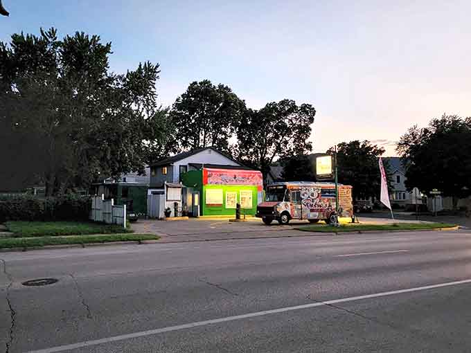 As evening falls, Rubio's glows like a culinary oasis, beckoning diners to end their day with authentic Mexican flavors.