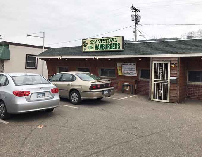 Easy parking right in front means you can focus on the important stuff, like how many tater tots you're about to devour.