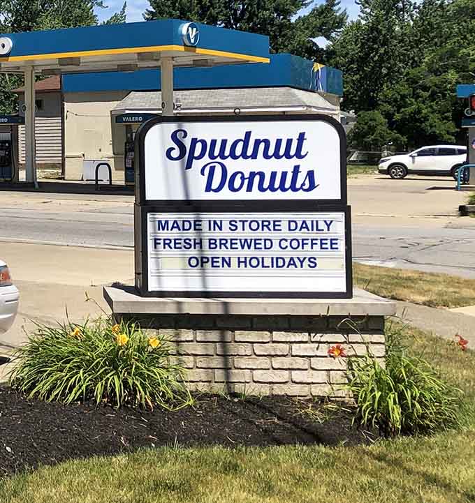 That sign promises fresh daily donuts and delivers on every word, because some places still believe in keeping their promises.