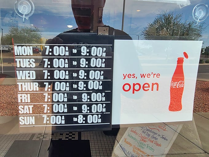 Early birds rejoice &ndash; Nana Dee's opens at 7am daily, giving you plenty of time to work your way through their entire breakfast menu.