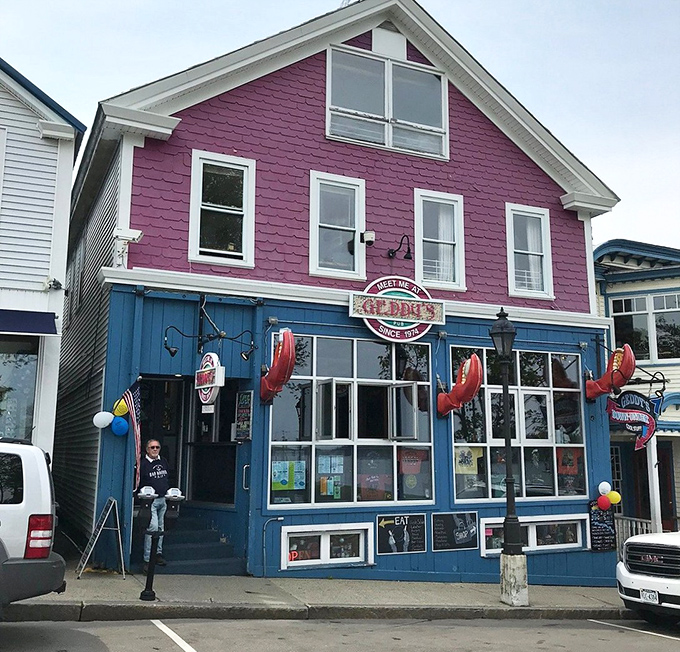 A purple-blue beacon of culinary delight with lobster sentinels standing guard&mdash;Geddy's facade is as memorable as the meals served within.