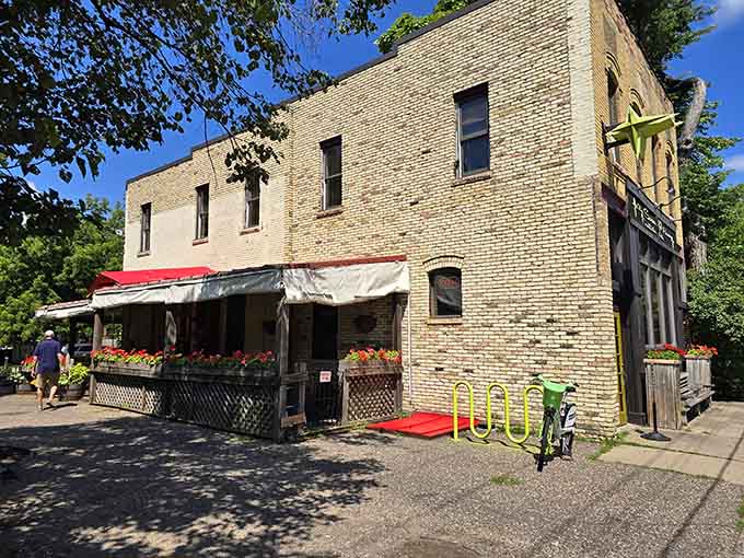 That welcoming exterior promises good things inside, and it delivers on every single one of those promises.