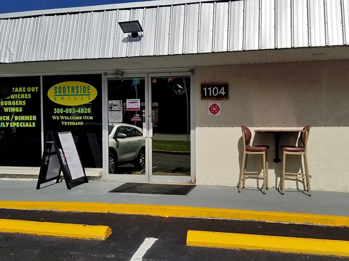 Sometimes you just need a breath of fresh air with your meal &ndash; Southside's outdoor seating offers just that.