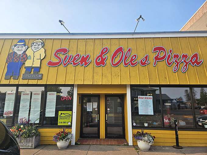 Sunshine yellow and Scandinavian charm! This pizza joint looks like it floated straight out of a Norse fairytale onto Lake Superior's shore.