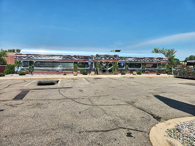 Gleaming like a UFO from the '50s, Park Diner's got more curves than Marilyn and more shine than the Fonz's hair. 