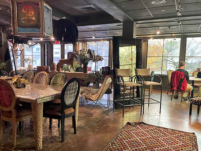 Mismatched chairs and eclectic d&eacute;cor create an atmosphere that's part Mediterranean villa, part Vermont charm, all delicious.