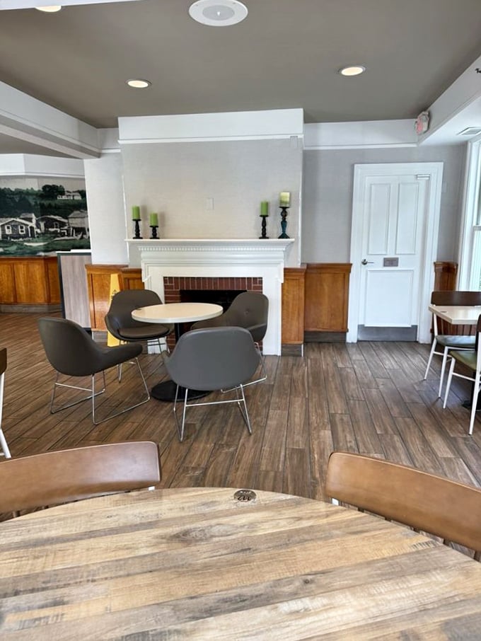 Where historical charm meets fast-food functionality &ndash; wooden wainscoting and modern tables create an unexpectedly cozy dining atmosphere.