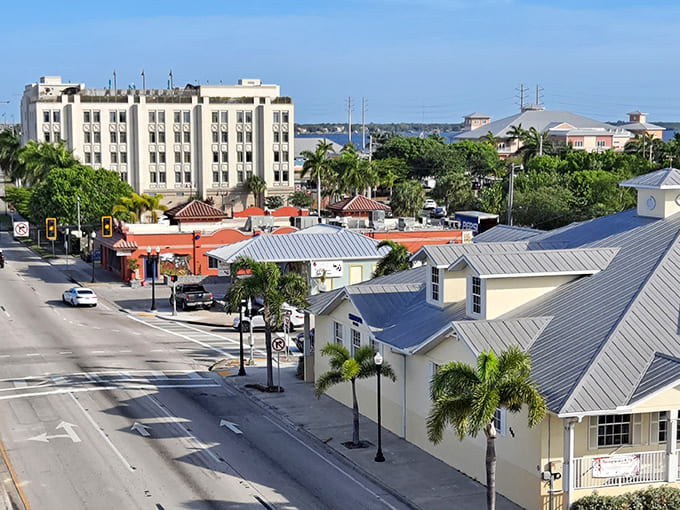 Downtown's architectural character speaks volumes about a town that values its history &ndash; no cookie-cutter developments allowed in this slice of Old Florida.Downtown's architectural character speaks volumes about a town that values its history &ndash; no cookie-cutter developments allowed in this slice of Old Florida.