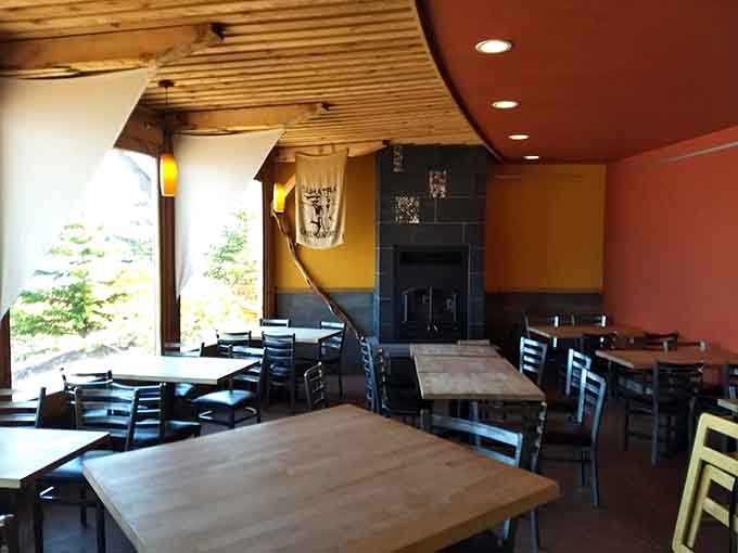 Inside Sydney's, the warm wood tones and casual vibe say "relax, you're on vacation," even if you're just a local on lunch break.