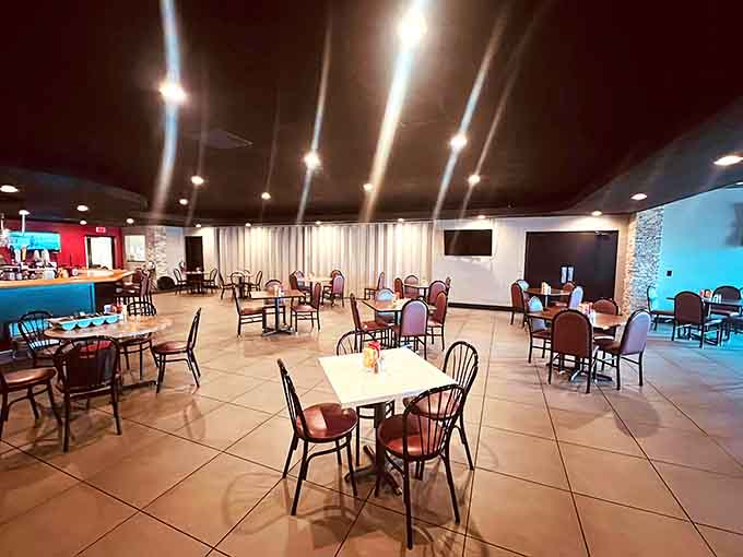 The spacious dining room proves that comfort food deserves comfortable surroundings, with plenty of seating for families, friends, and fried chicken enthusiasts.