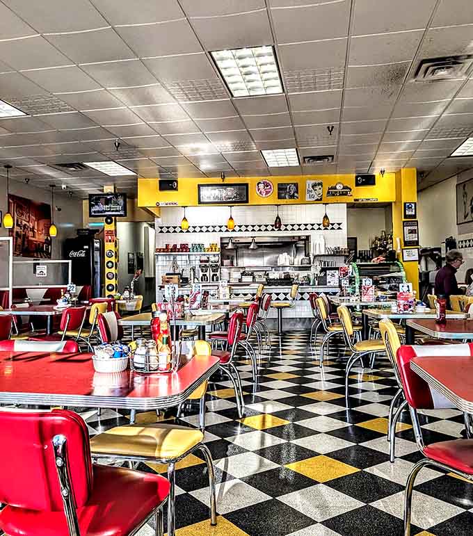 Step inside and time travel to the golden age of American diners, complete with checkered floors and chrome details.