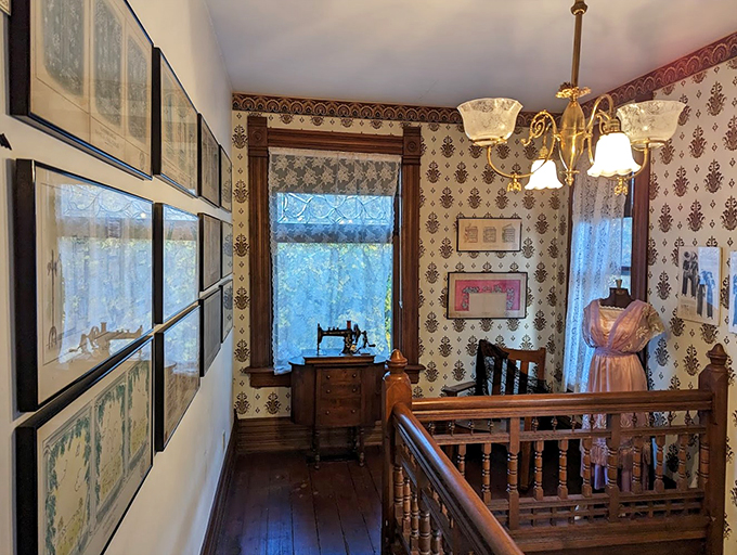 Time-travel to the 1920s! This cozy nook could inspire the next great American humorist... or at least a witty tweet.