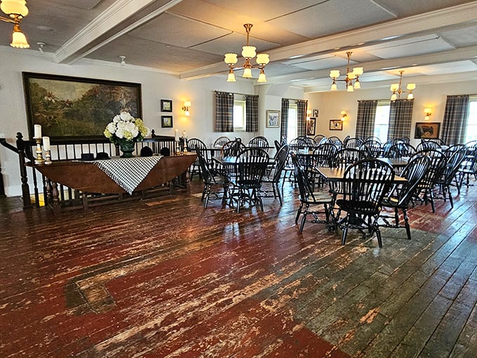 Step into grandma's dining room, if grandma had impeccable taste and could seat a small army. Cozy elegance at its finest!