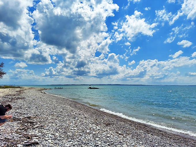 Mother Nature showing off her interior design skills. Those cloud formations look like they were painted just for today's visitors.