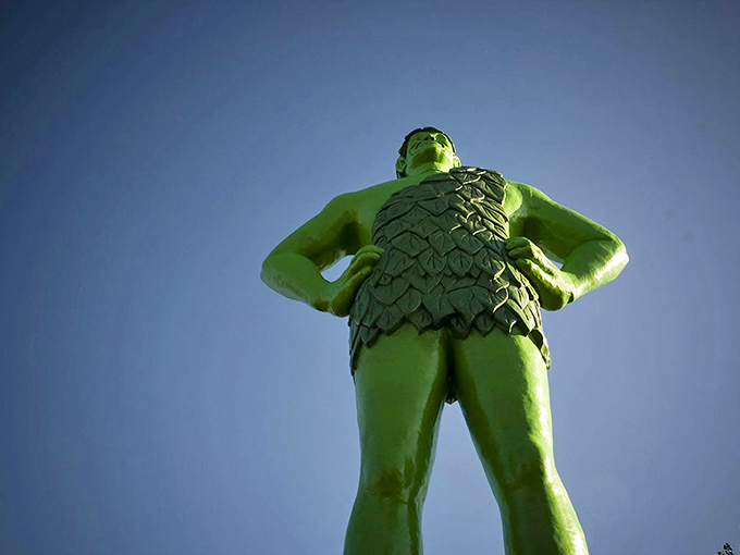 Ho ho whoa! This lean, green veggie machine towers over Blue Earth like a nutritious Godzilla.