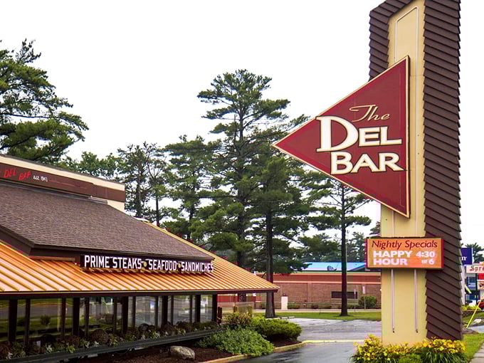 Mid-century modern meets Midwest appetite. This architectural marvel serves up style with a side of steak.