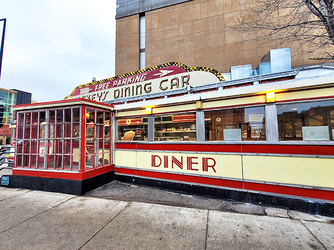 Chrome, coffee, and classic American fare. Step inside and you'll swear you hear Elvis ordering a stack of pancakes.