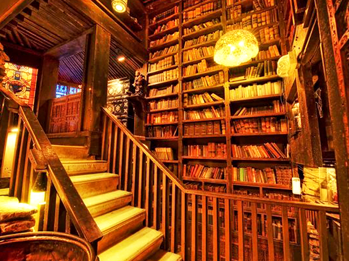 Bookworms, rejoice! This cozy nook is what happens when your reading habit goes beautifully off the rails.