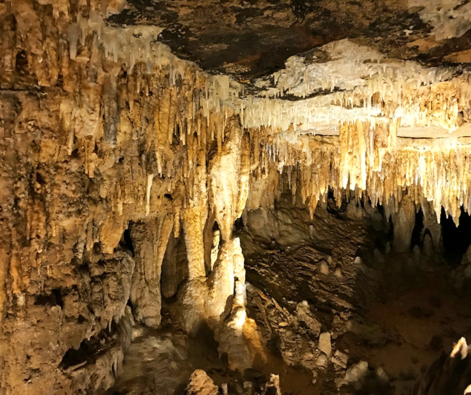 Nature's jewelry box on steroids! These dazzling formations are like chandeliers designed by Mother Earth herself.